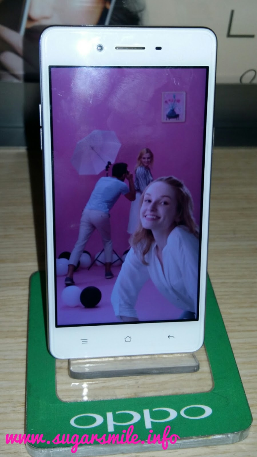 OPPO Launches its Selfie Expert: OPPO F1 - Sugarsmile