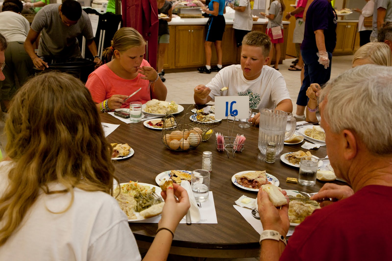 Jenny Adventures: Grinnell United Methodist Church Dinner Ragbrai