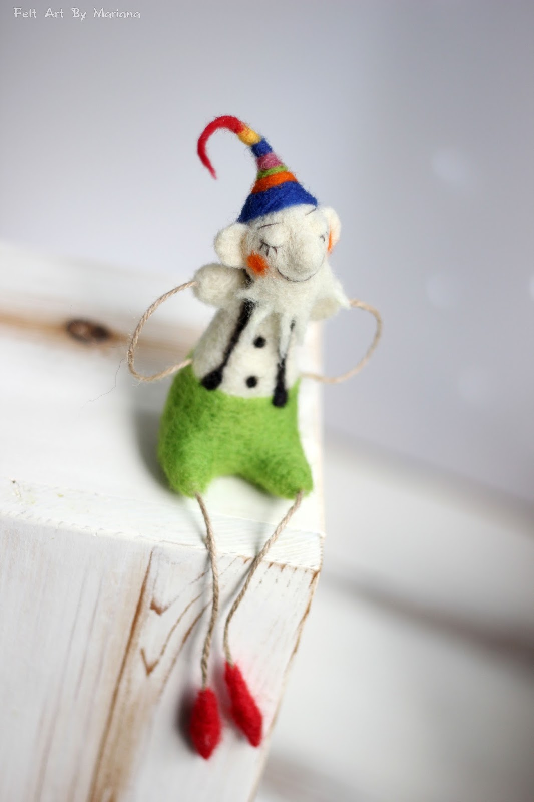 Felt Art By Mariana: Lazy Santa Elf - Needle Felted Christmas Doll