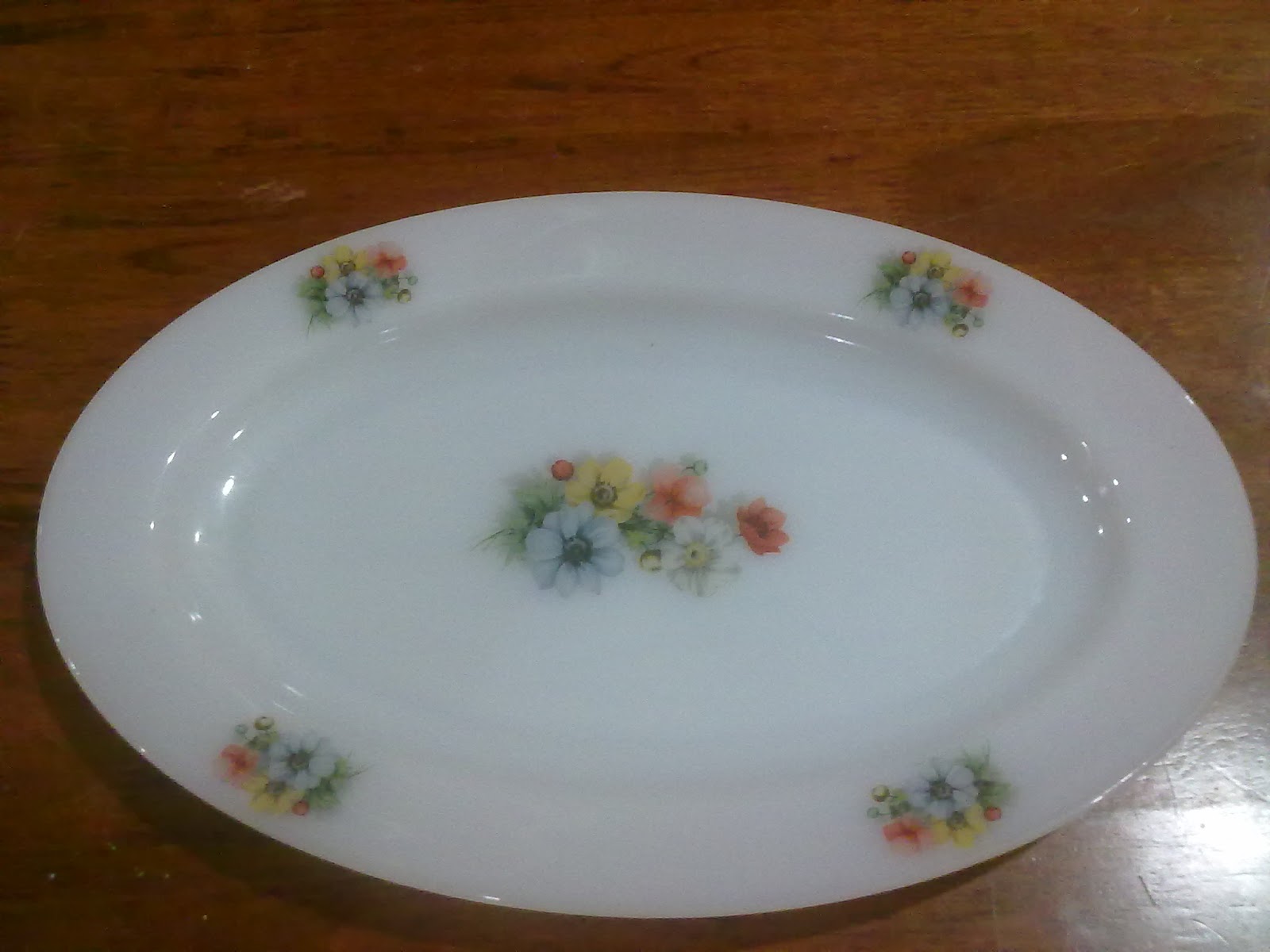 Nasir Hamzah: Koleksi Pinggan Lama Berusia 100 Tahun