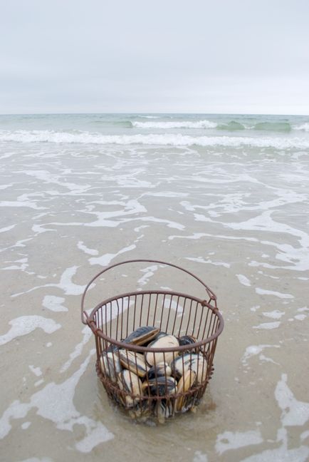 Everything Coastal: Vintage Clam Baskets - How to Use in Your Beach Home