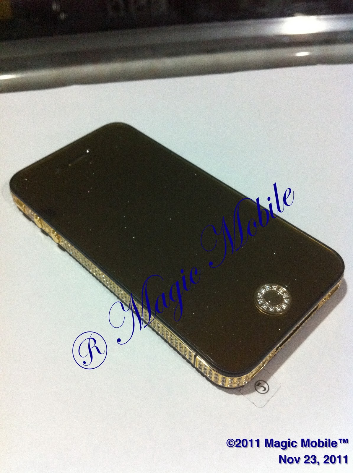 Magic Mobile: Iphone 4 Gold Plated Full Set
