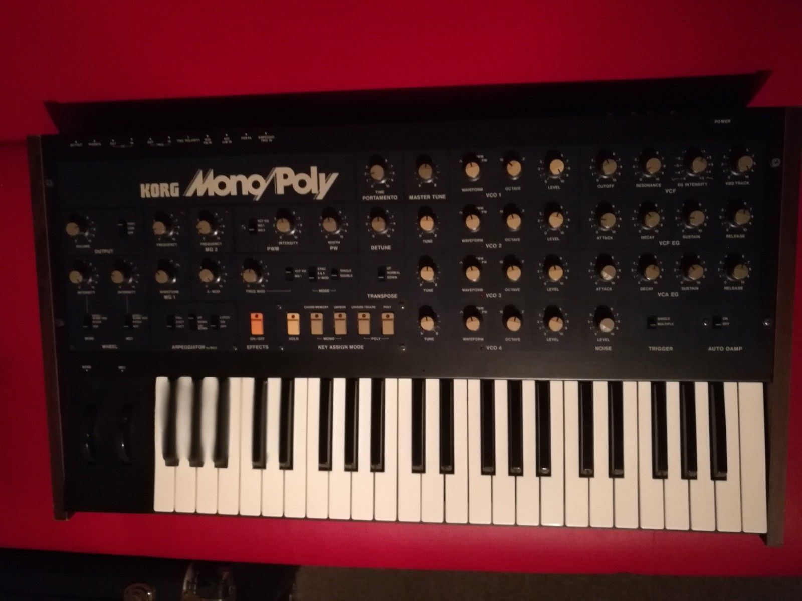 MATRIXSYNTH: KORG MONO/POLY MP-4