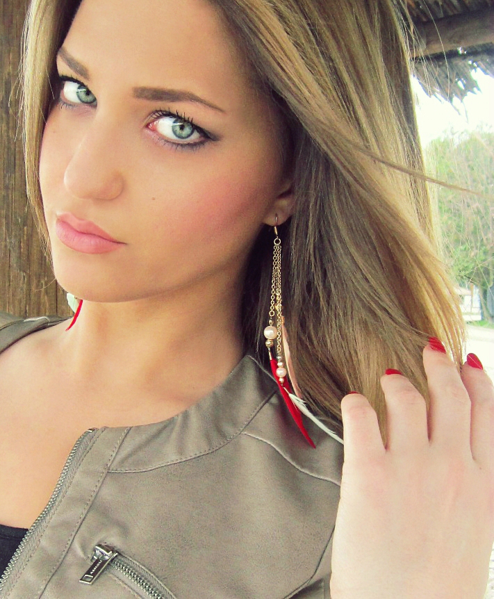 Nadine: Pretty in Pastel