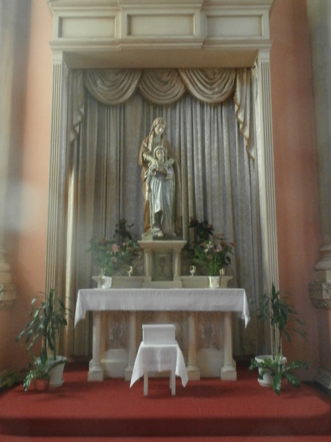 Adventures in Weseland: A Look at St. Anne of the Sunset Church