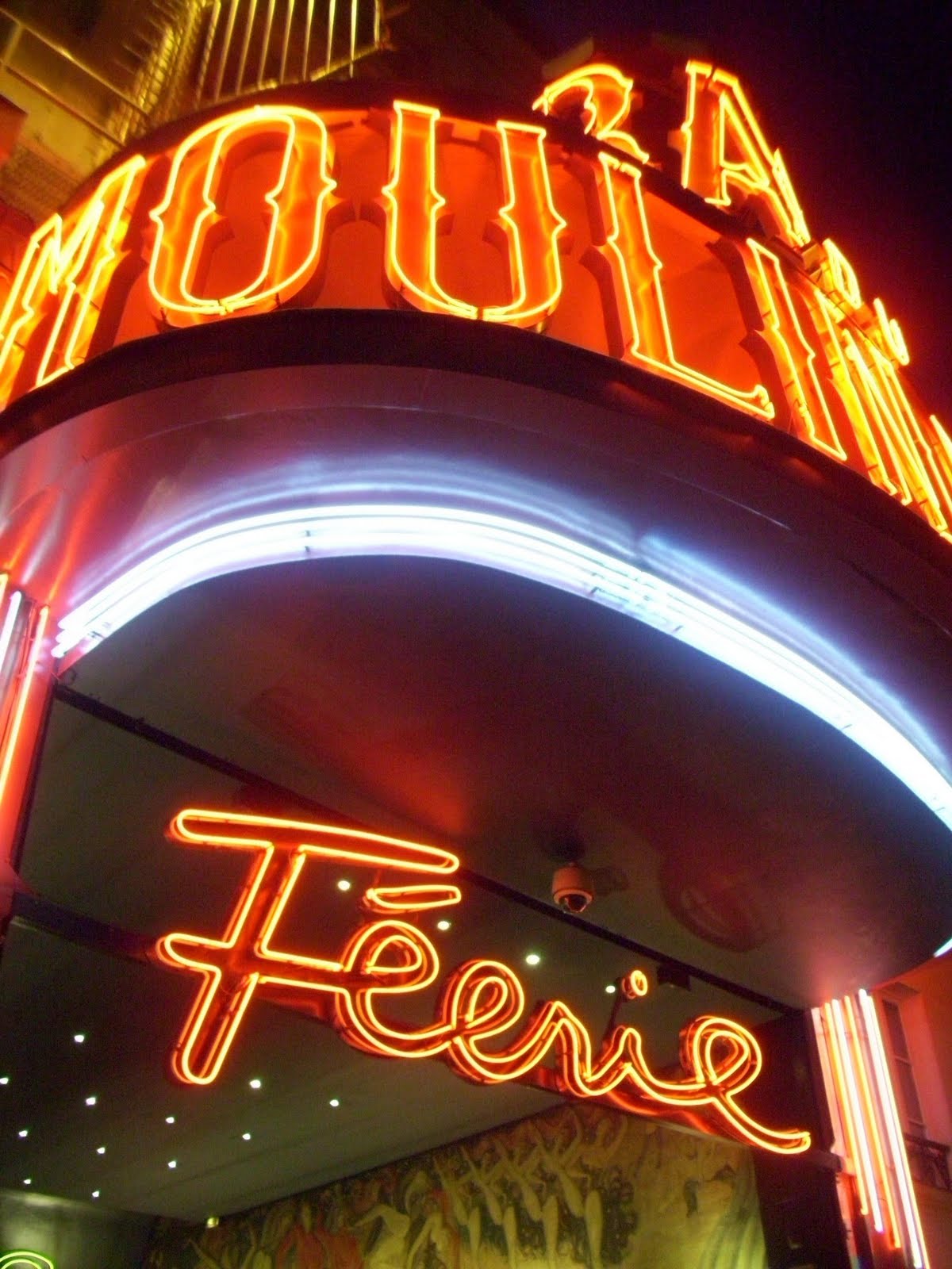 Butecando pelo Mundo: Paris: Moulin Rouge / Lido / Café des 2 Moulins