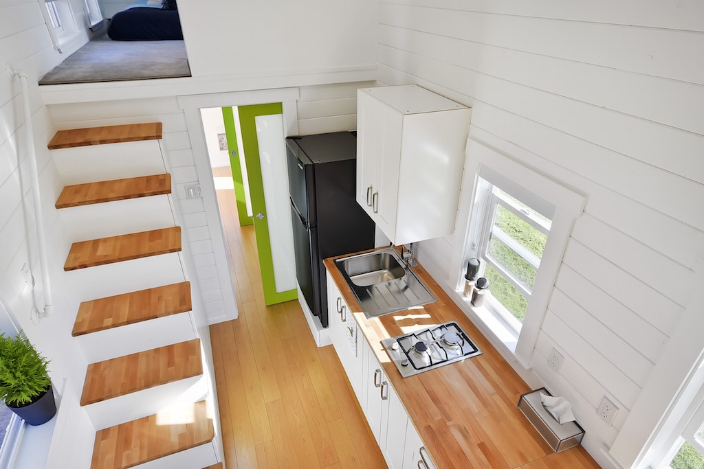 TINY HOUSE TOWN: Custom Home From the Mint Tiny House Company