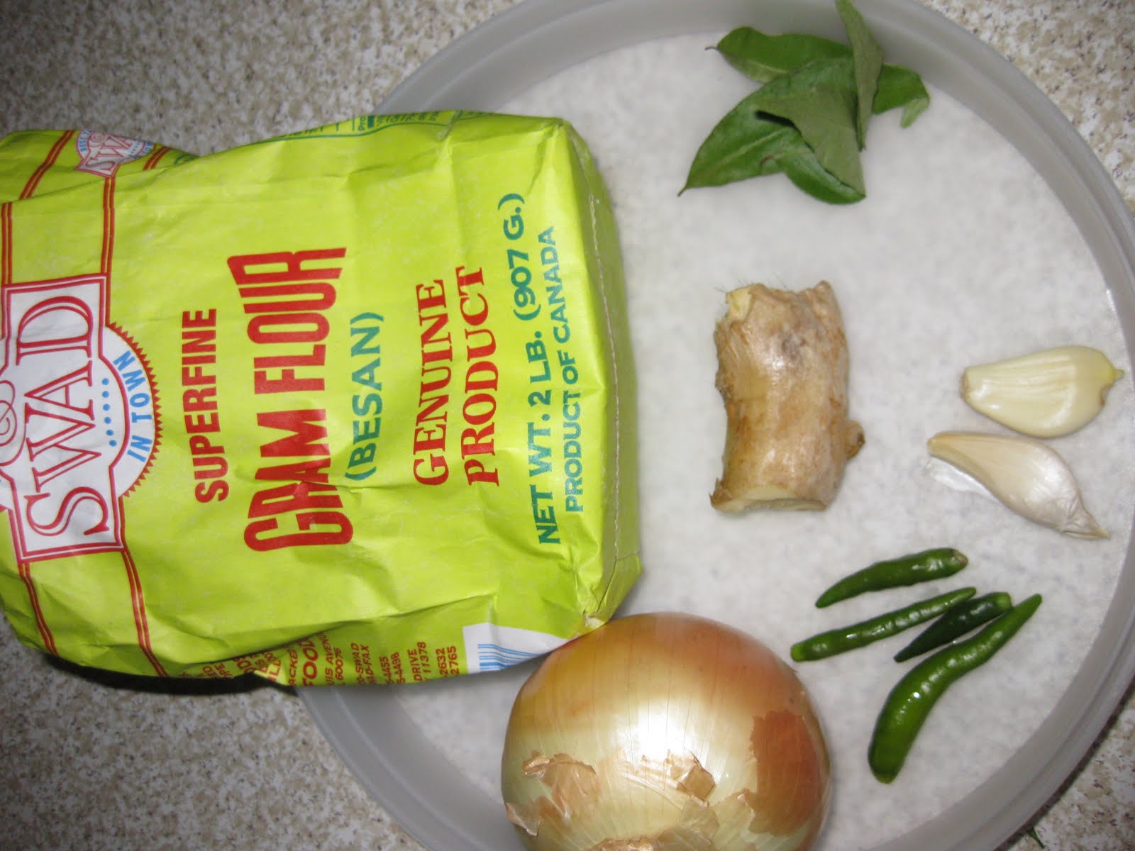 MAA ABHIRUCHI: Billala Pulusu/Stew with Besan cakes