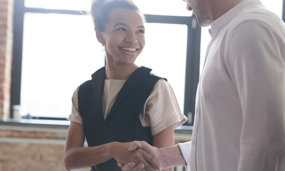 New Job? 8 Ways to Impress Your New Employer on the First Day | Strong ...