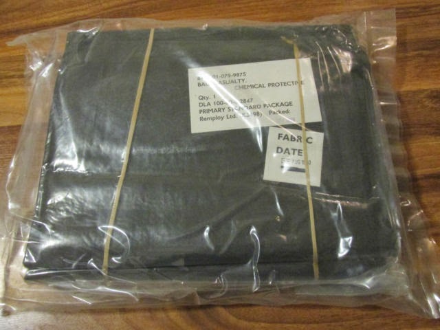 Webbingbabel: US Army Chemical Warfare Protective Casualty Bag