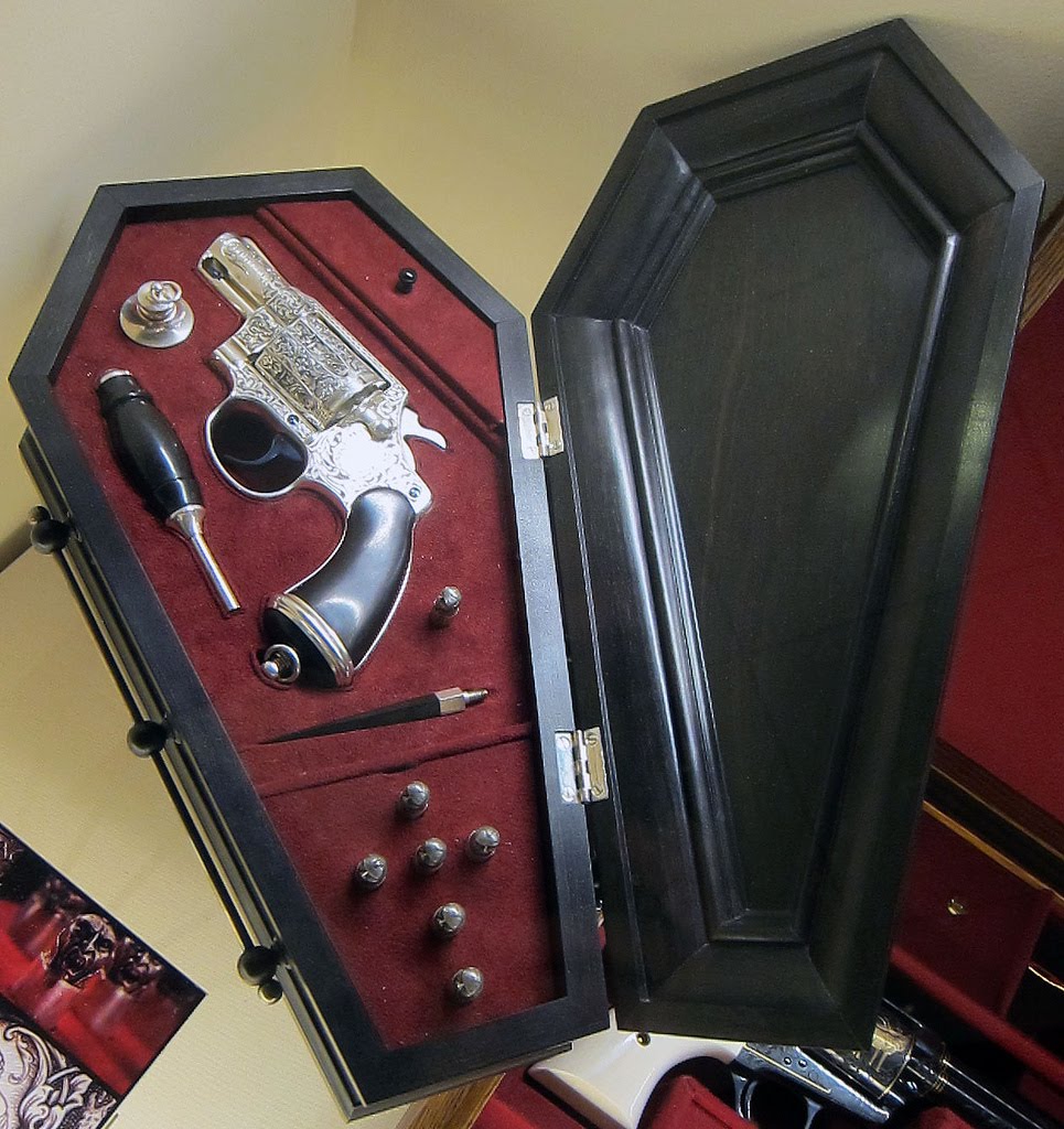 Rare-Early-Vampire-Killing-Kit - Cryptozoology, Myths and Legends ...