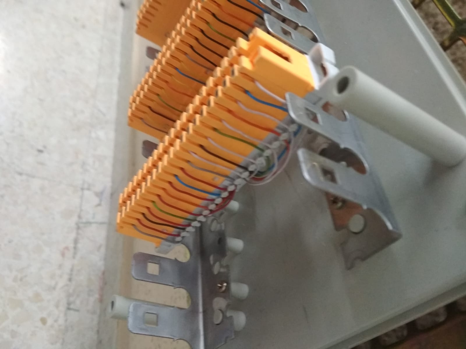 PY1_2 - ICT telefónica con cable de pares.