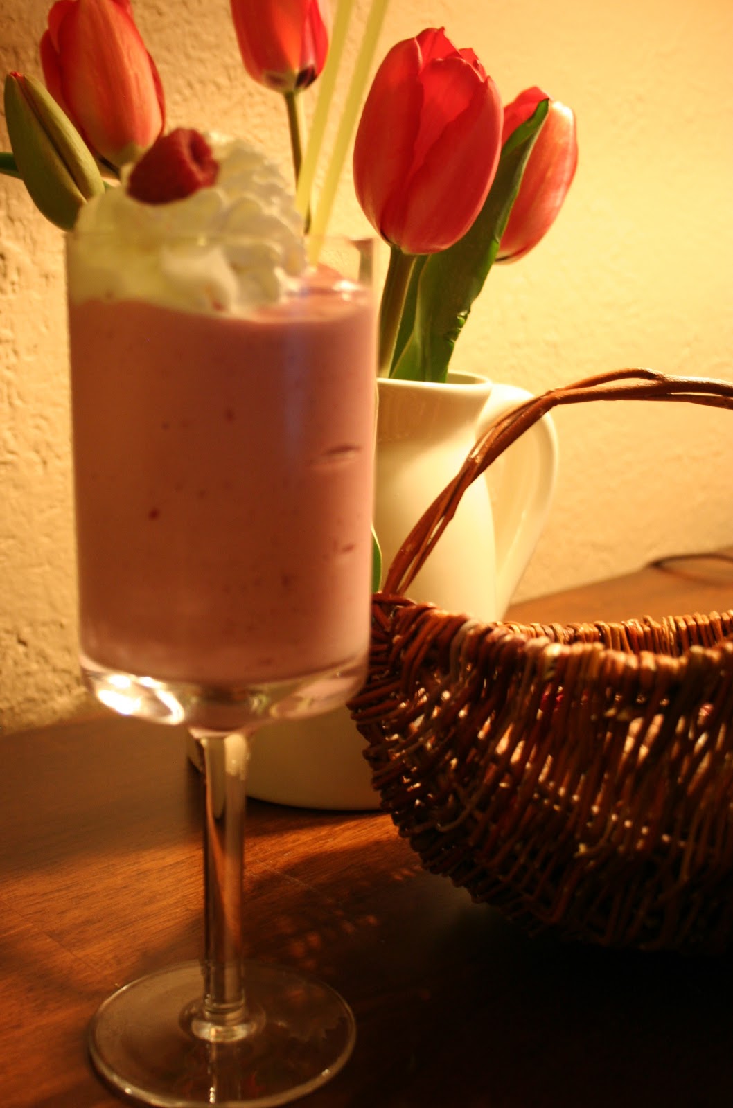 Cheers to Happy: Raspberry Milkshake...