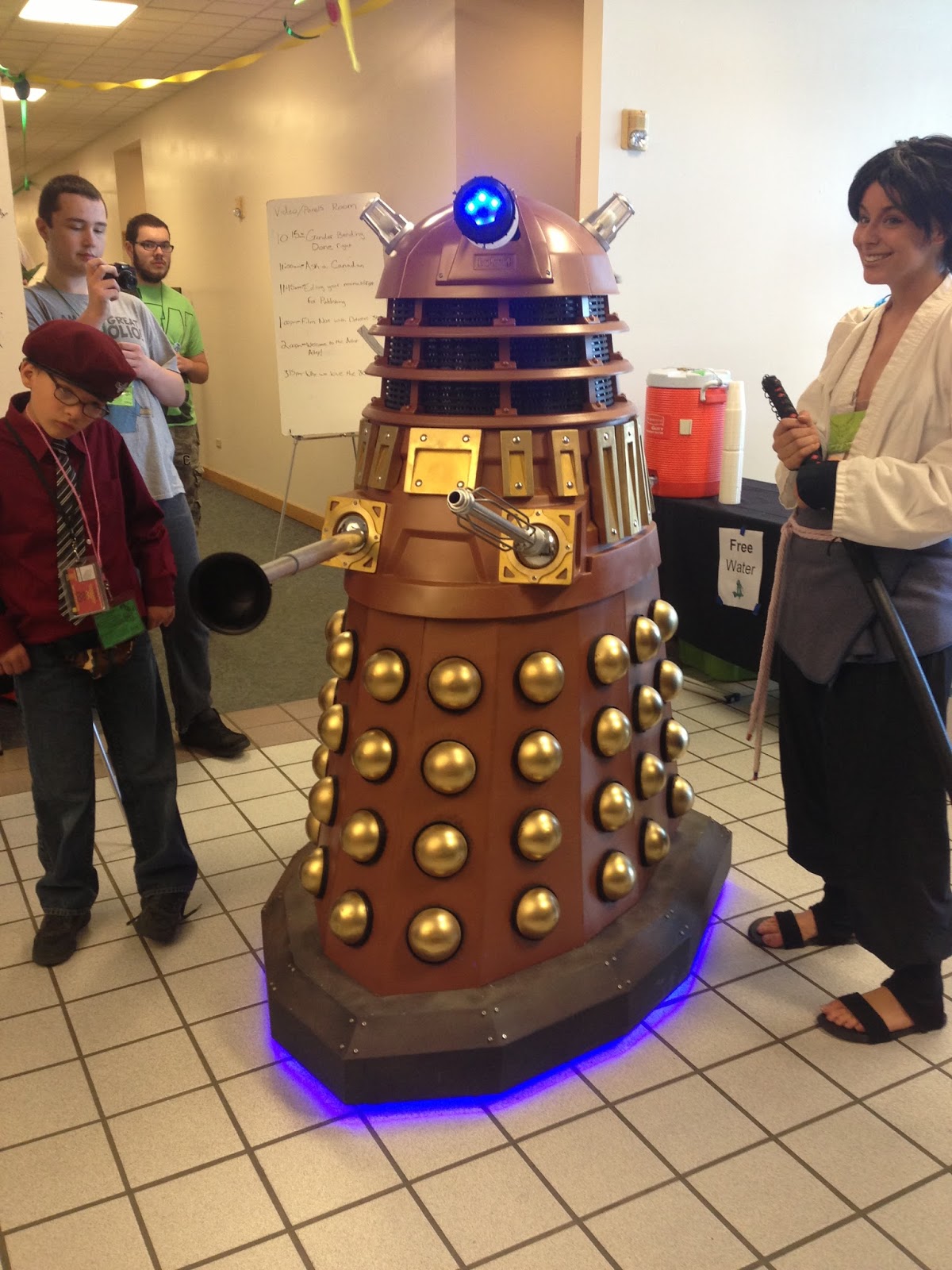 A Girl Named Edward: Con Review: Fandemonium 2013!