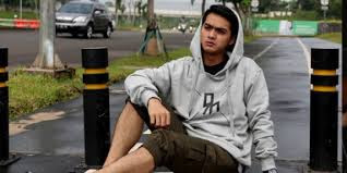 Biodata Ricky Harun & Foto