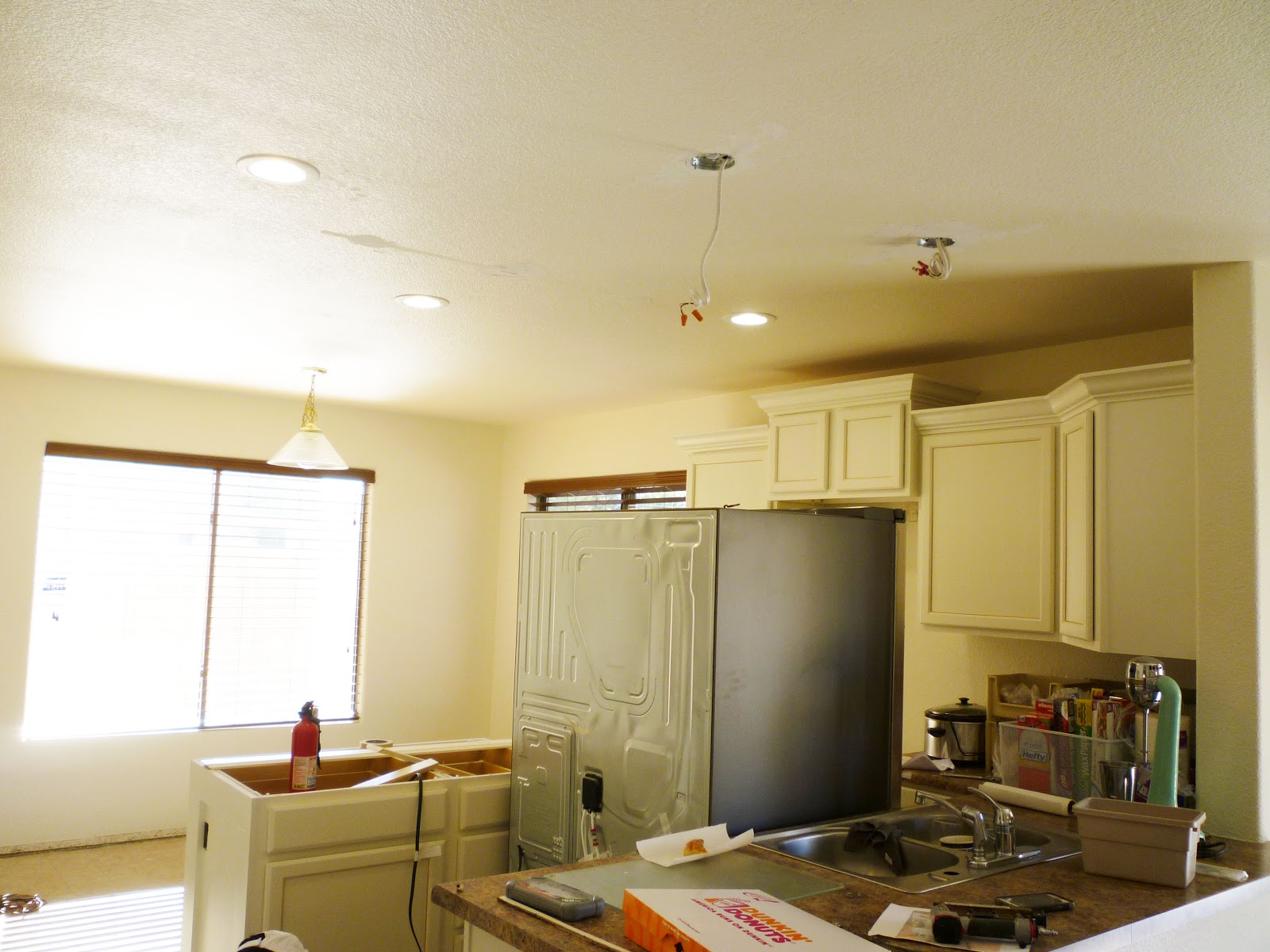 The "Builder Basic" Kitchen Makeover Reveal - A Stroll Thru Life