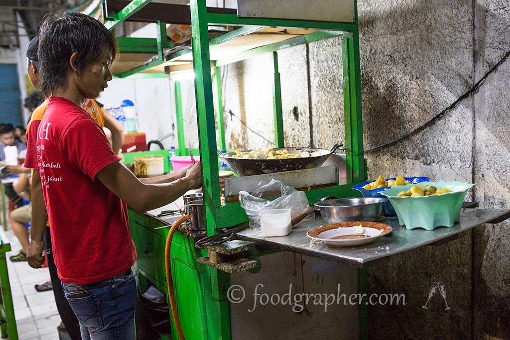 Tahu Tek Pak Jayen - Surabaya