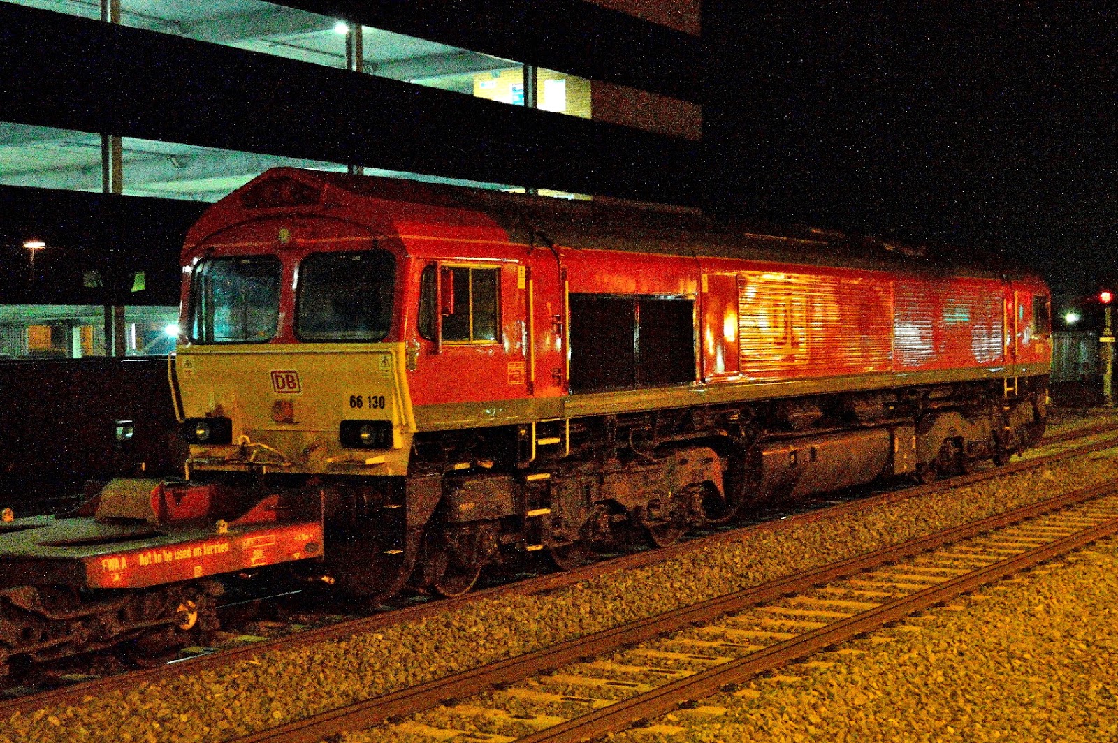 'Along These Tracks' Train Photos Site : DB Cargo Class 66130 Diesel ...