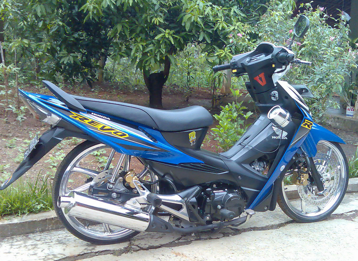 Modifakasi Motor Keren - Otomotif