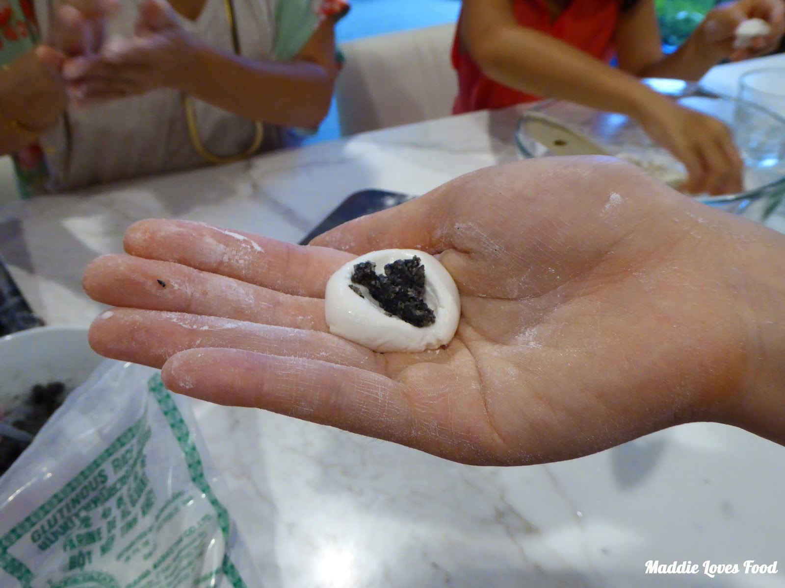 Black Sesame Tong Yuan - Maddie Loves Food