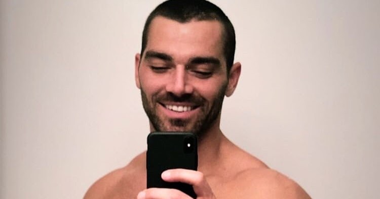 Seduced by the New...: Look at that sexy brofo right there!