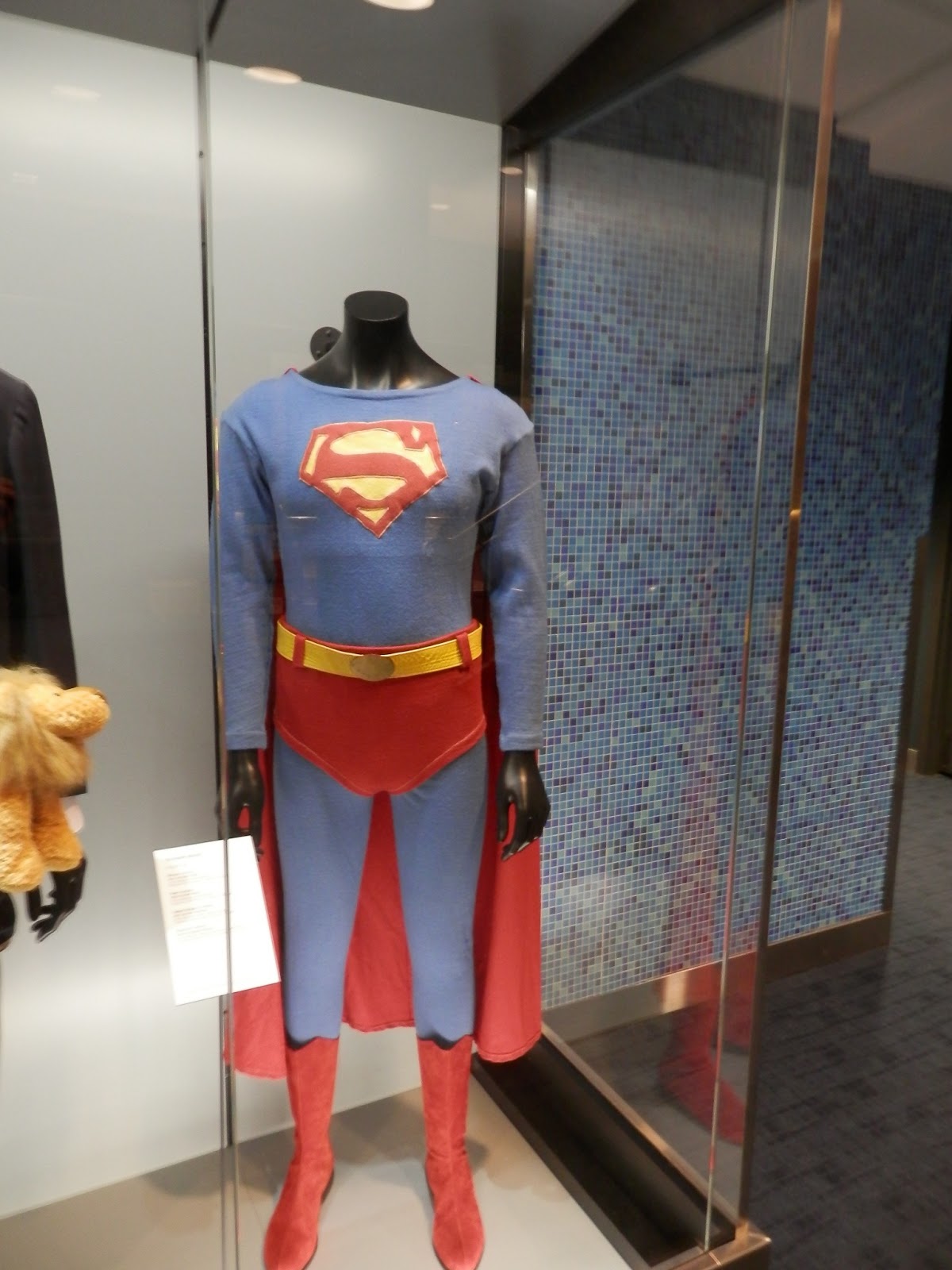 Adventures in Weseland: Cool Stuff at Cinerama