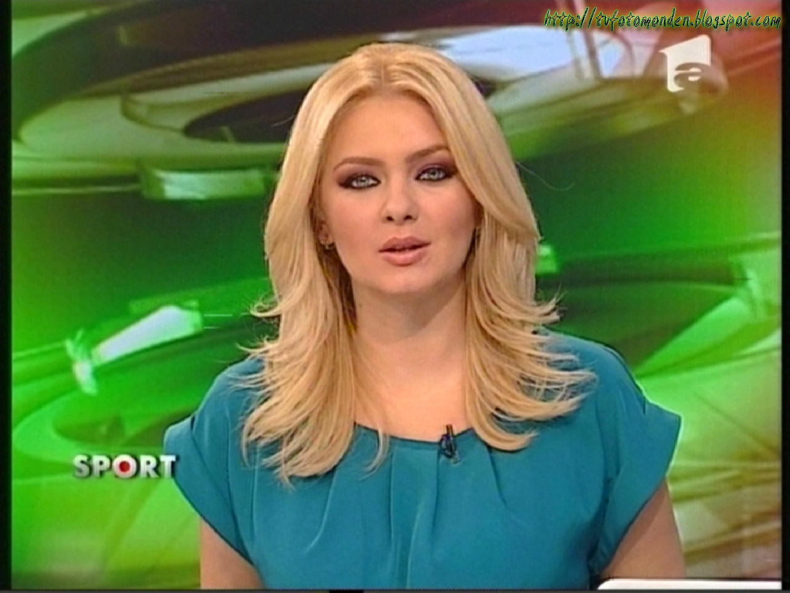 tv foto monden: Cristina Dochianu prezinta stirile din sport la Antena ...