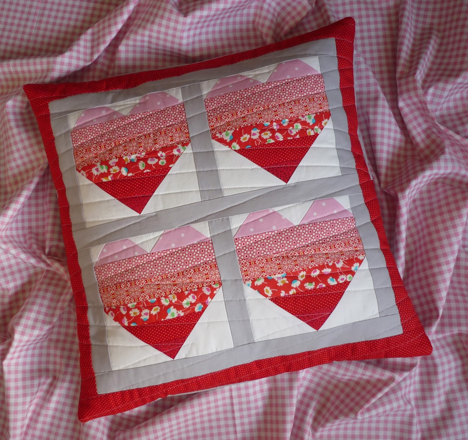 Mack and Mabel: Quilted Heart Cushion Tutorial