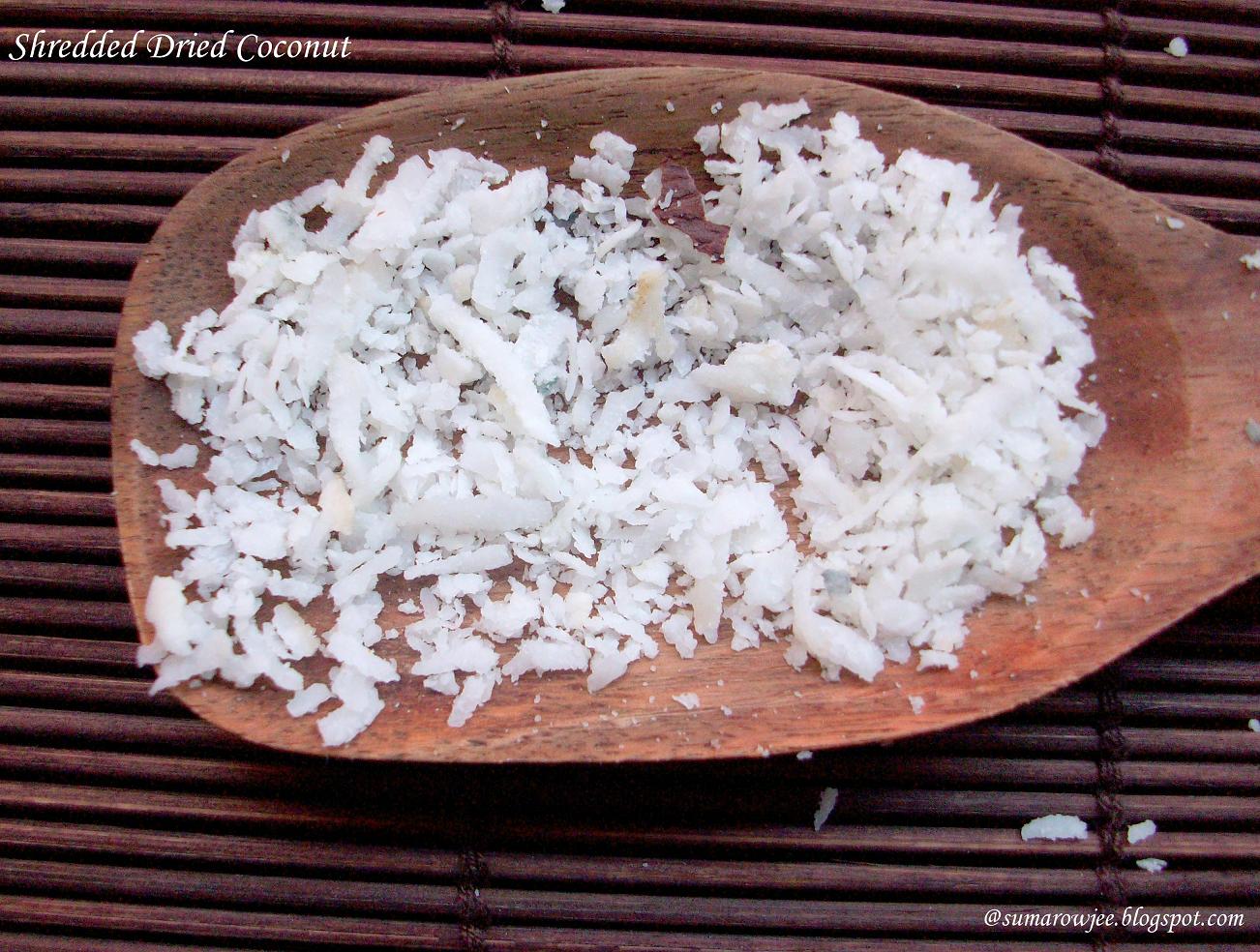 Cakes & More: Chocolate Dipped Coconut Macaroons