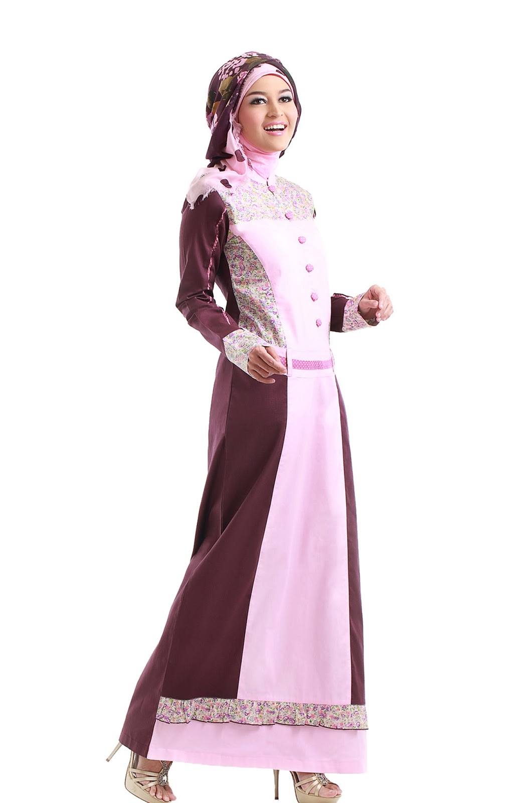 Bunda Saladin: Tips Aman Berkendara Motor Saat Pakai Gamis