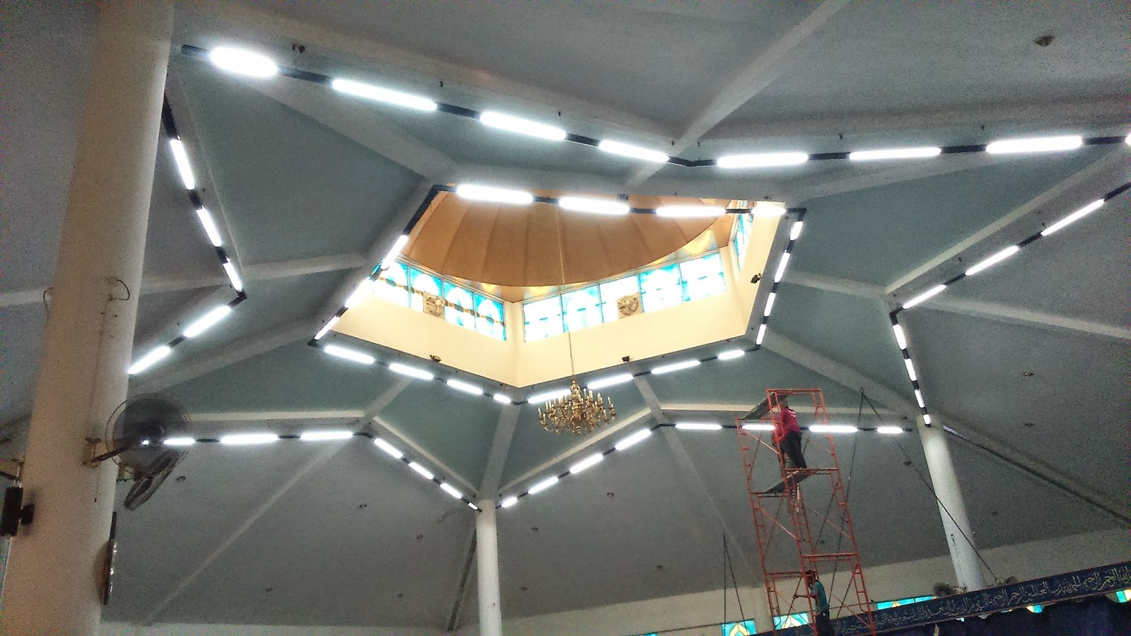 PERAN BUANA ENTERPRISE: Penyelenggaraan Lampu Kalimatang Bentuk Bintang ...