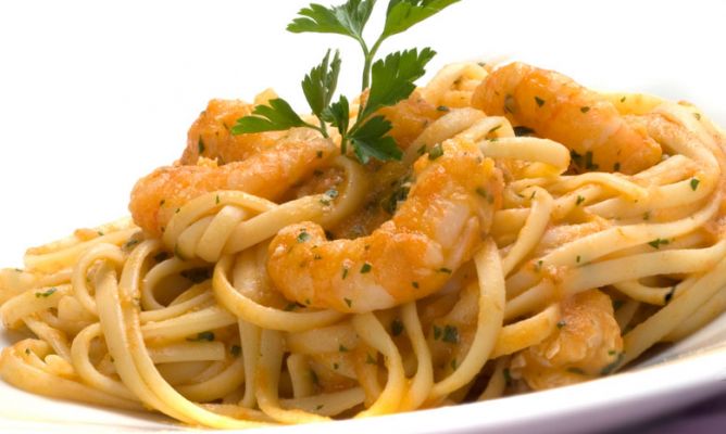 Un paseo por la Cocina: Pasta con Langostinos