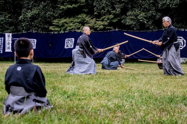 The Budo Bum: Showing Respect: In And Out Of Japan