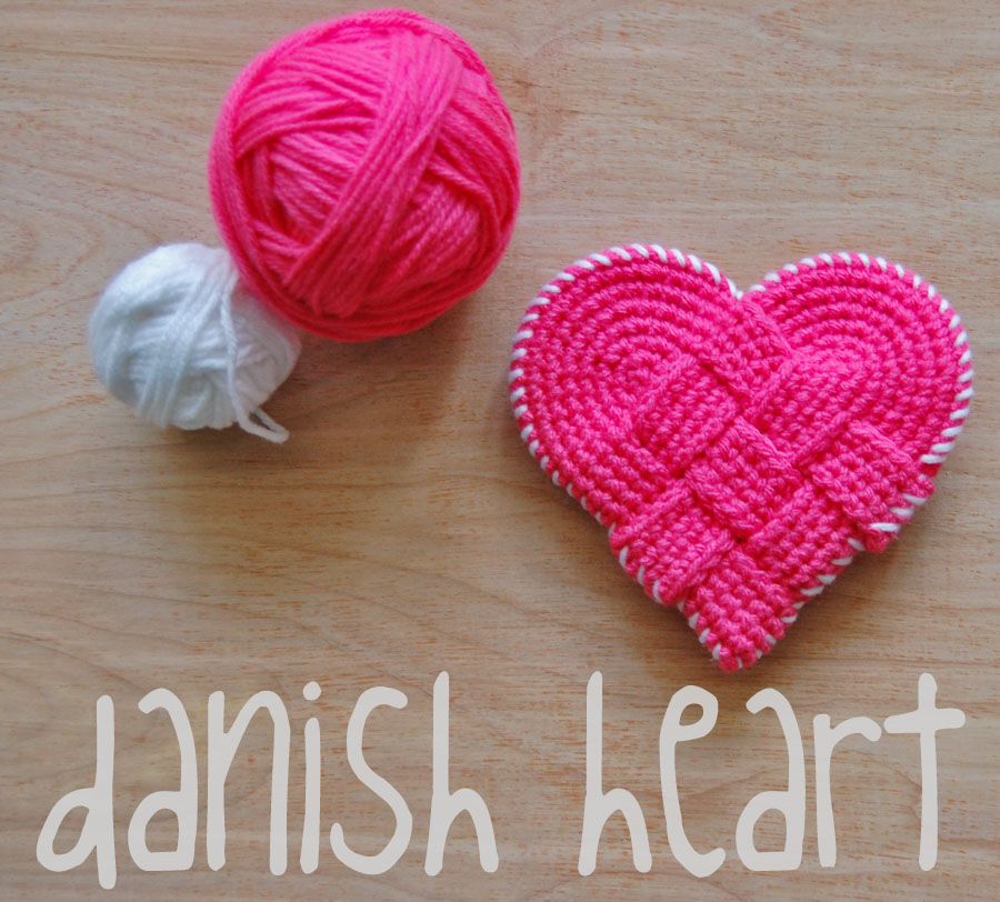 mon makes things: Crochet-Along: Danish Heart