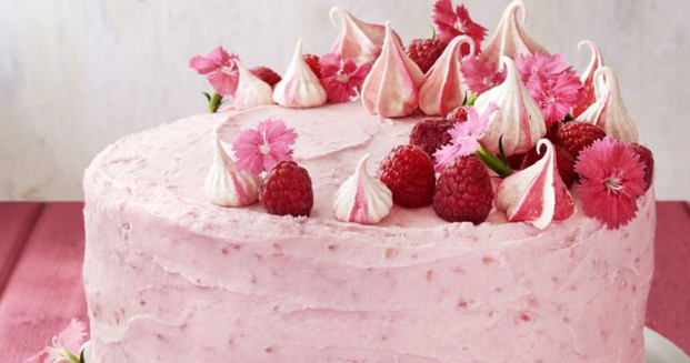 Raspberry Pink Velvet Cake with Raspberry Cream Cheese Frosting | Cake ...