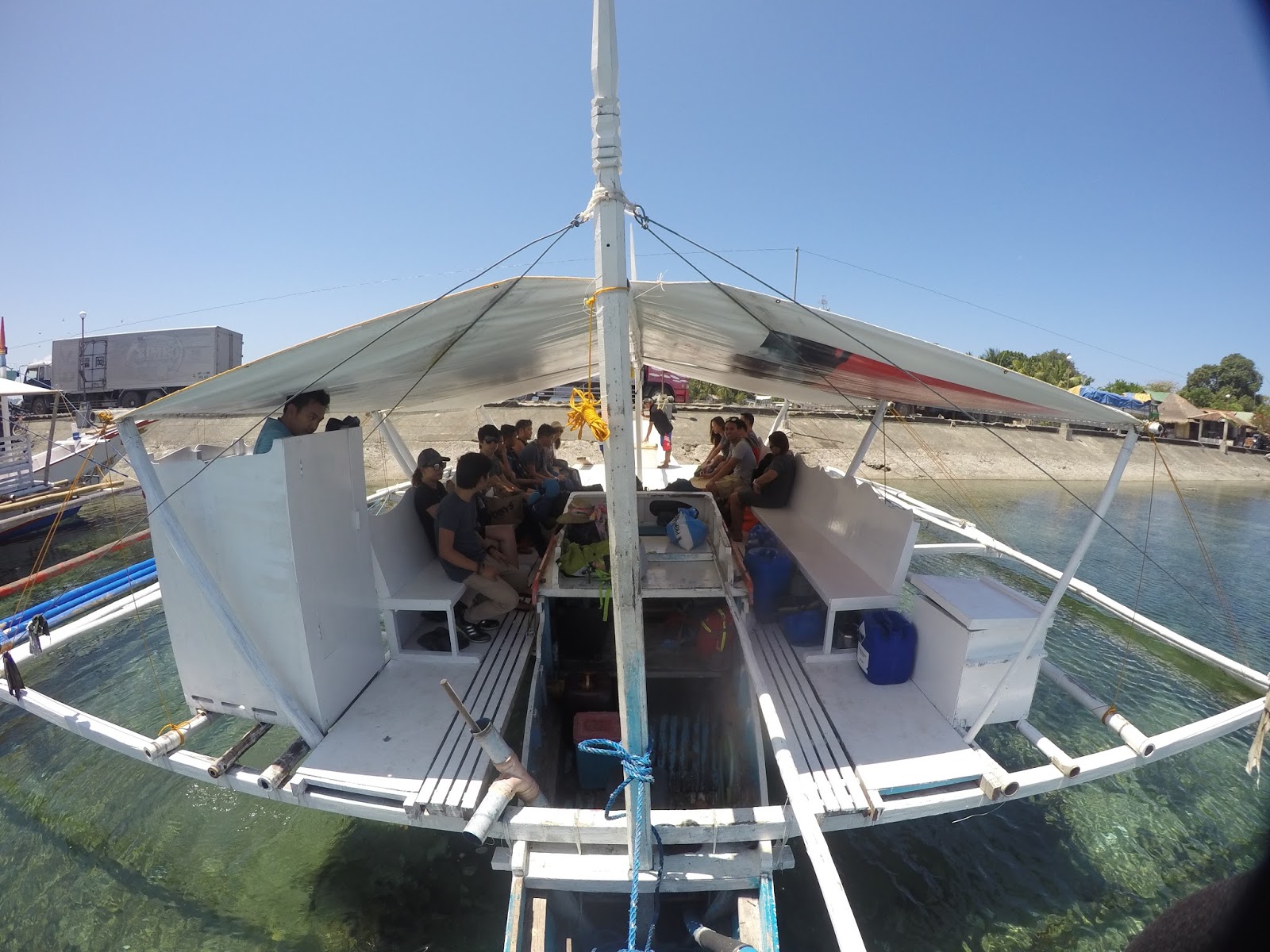 Travel Guide to Apo Reef Natural Park - moredantravels