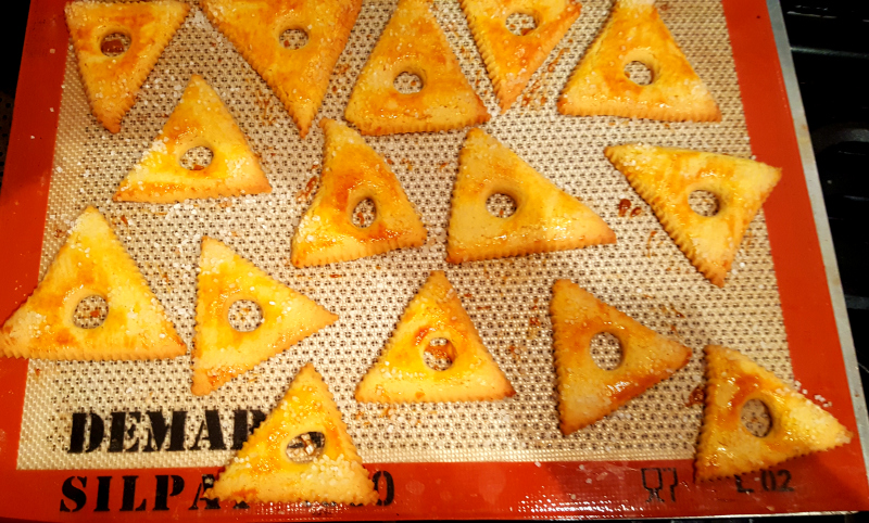 La cuisine & Claudine: Cornuelles