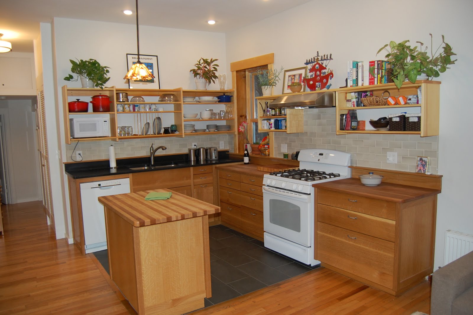 Sam Clark Design: The Dreaded Inside Corner Problem, or, Thanks Josette