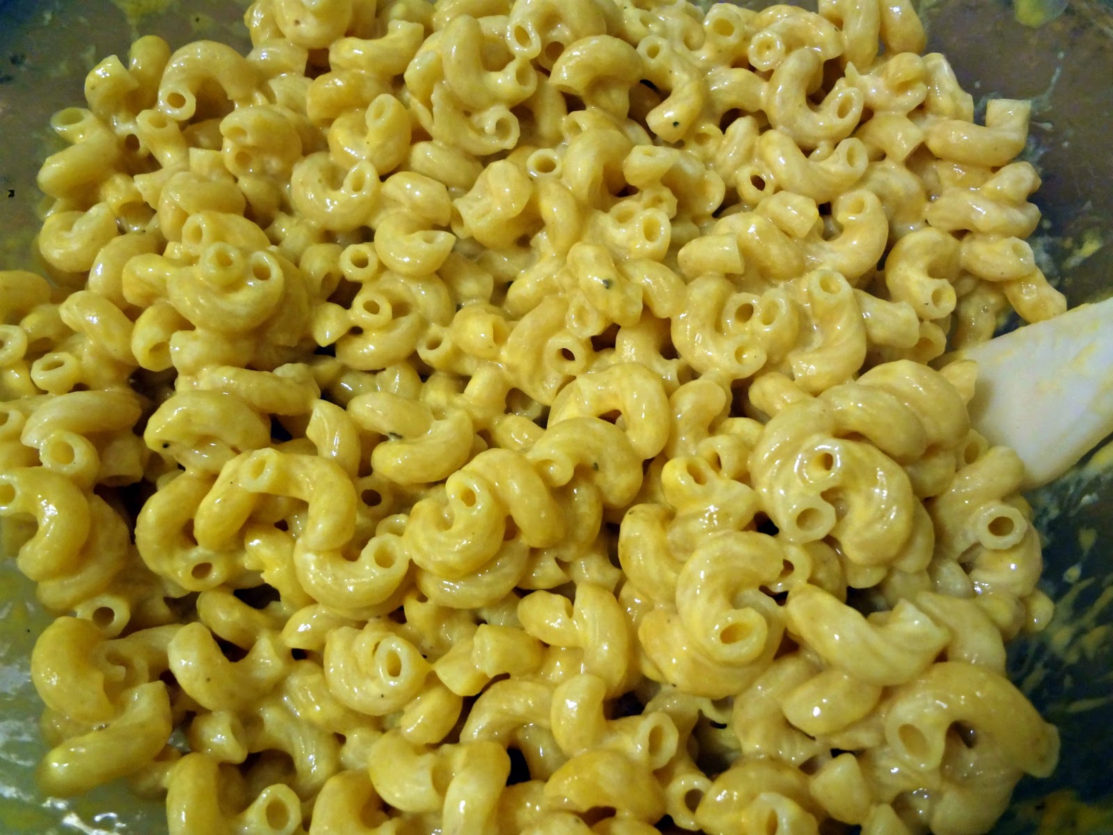 The Cooking Actress: Quick and Easy Mac and Cheesey