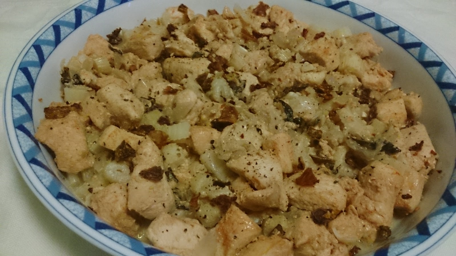 Fácil y Sano : Pollo con Apio en adobo de Pimenton de la Vera
