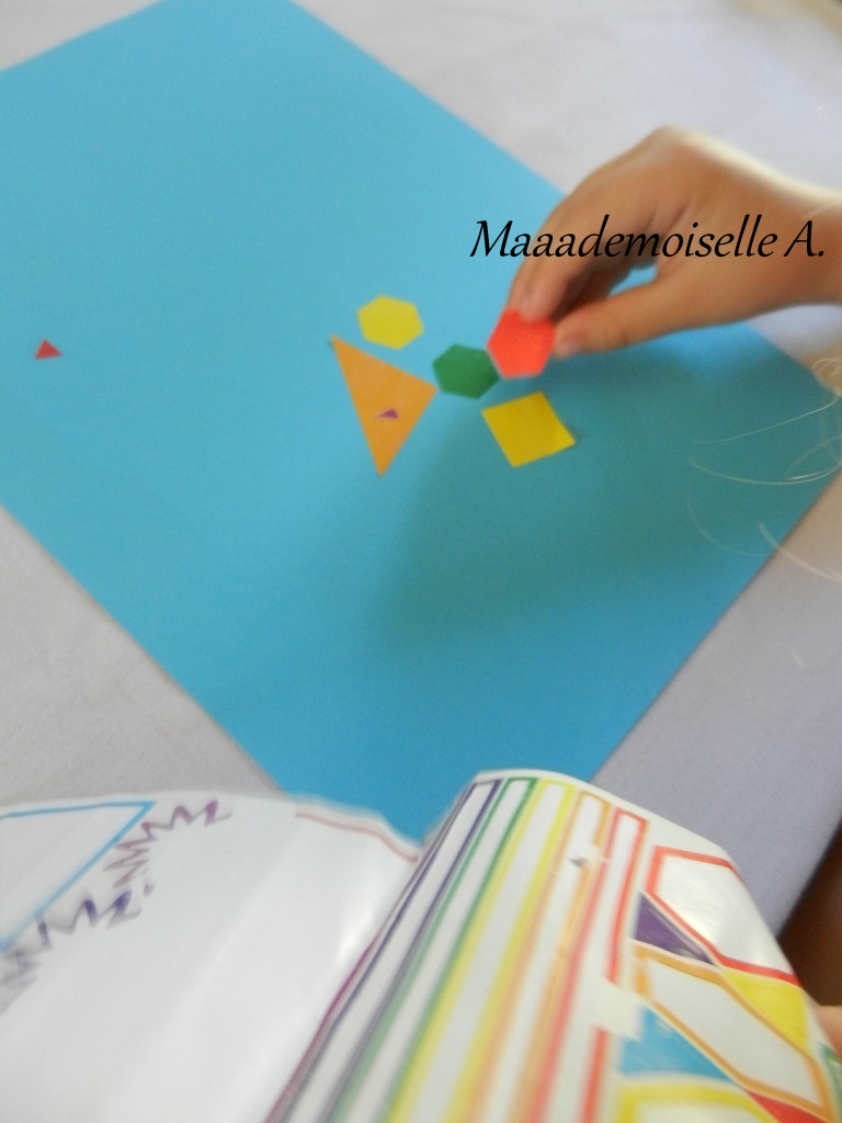 Maaademoiselle A.: || Activité : Gommettes