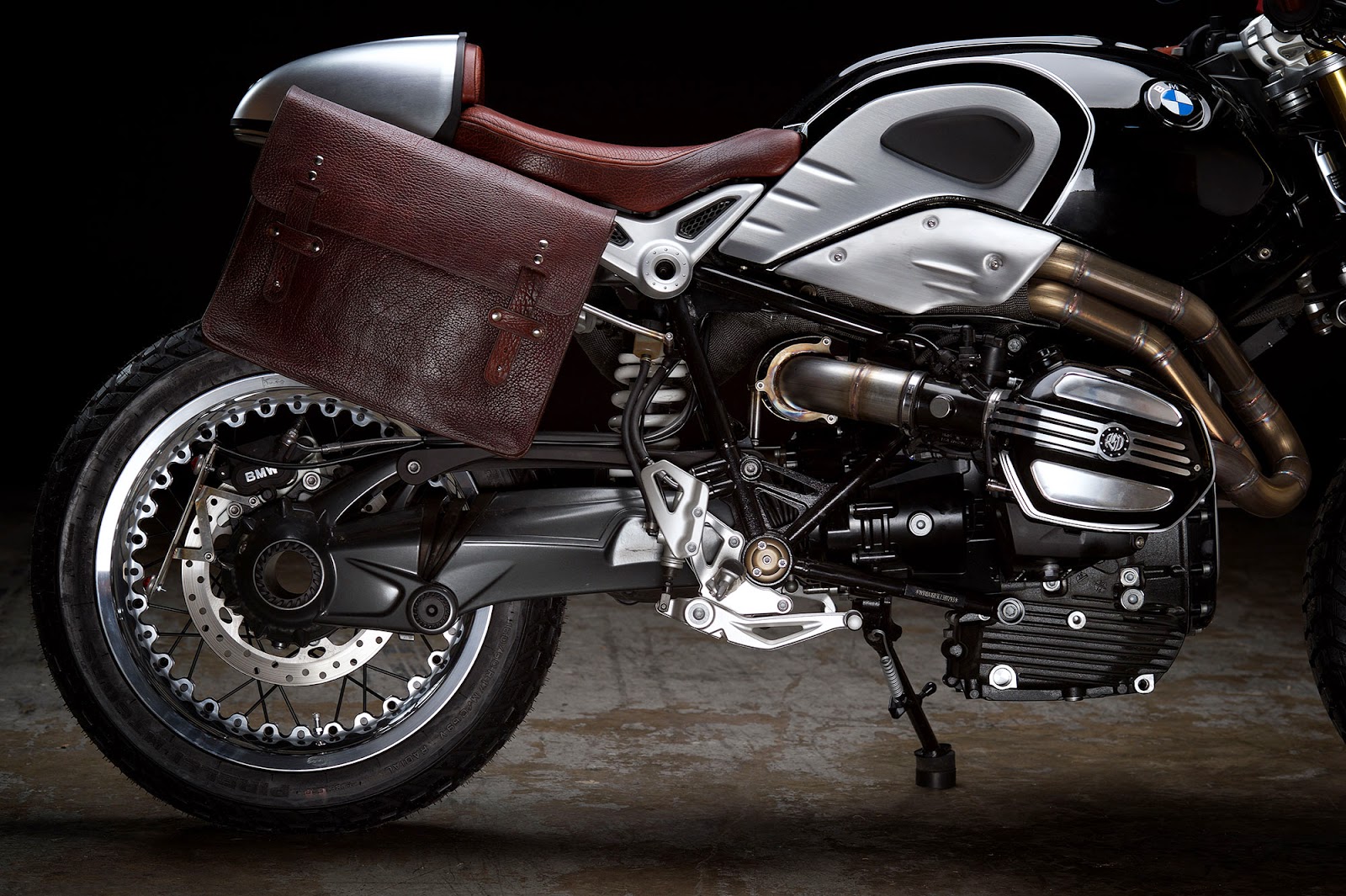 Racing Cafè: BMW R NineT "The Bison" by Revival Cycles