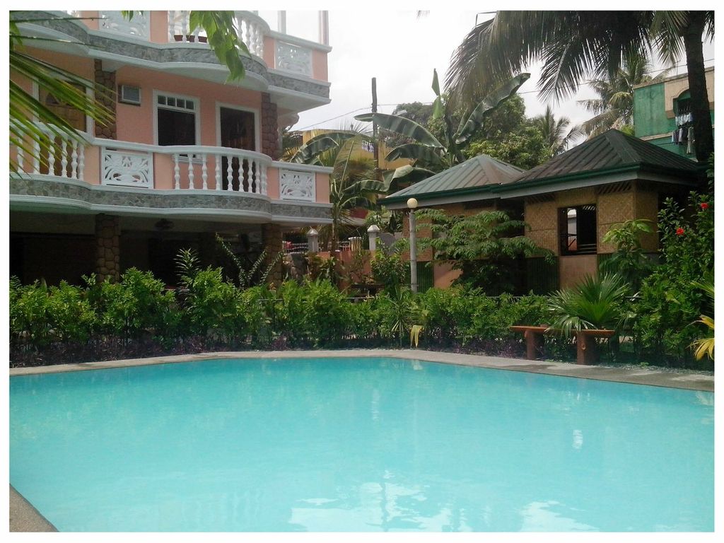 Albeano's Trail Blog: Villa Nica Mountain View Lodge