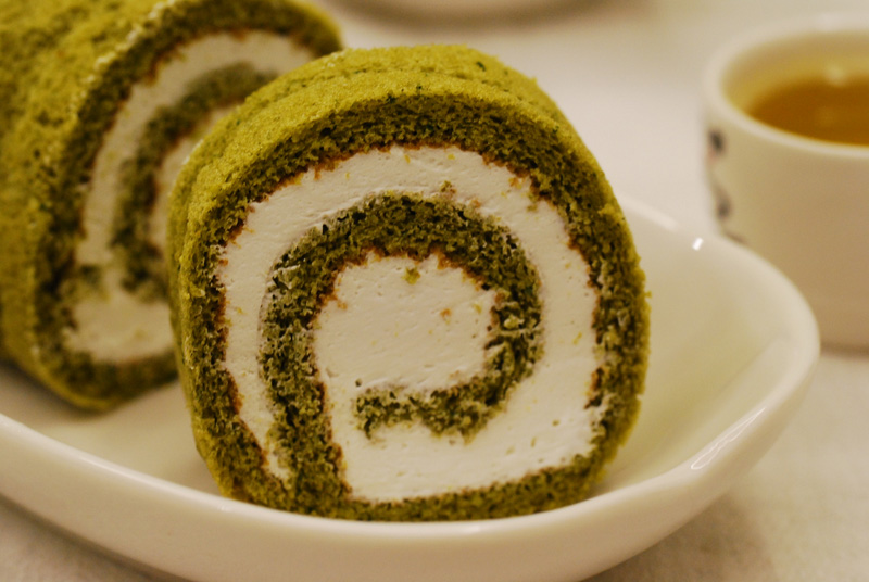 A Little of Everything: Green Tea Swiss Roll II