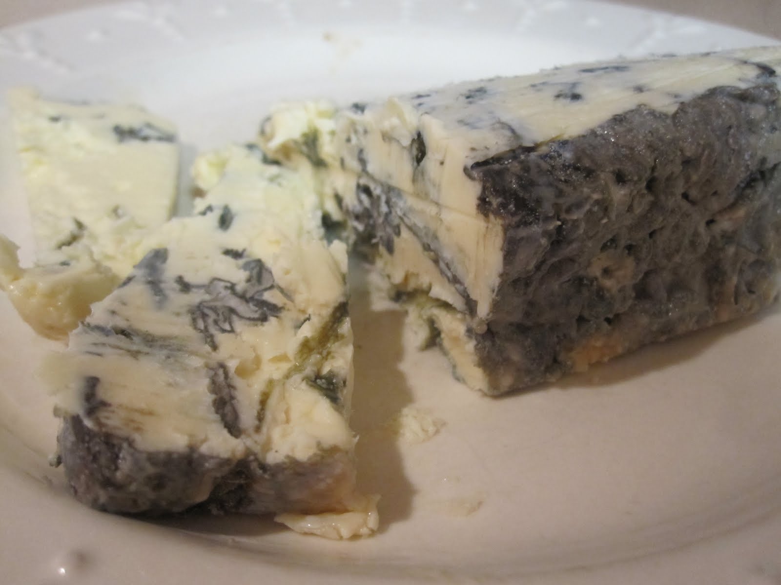 Cannundrums: Cheese: Saint Agur