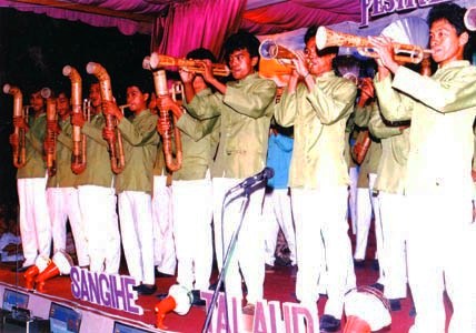 indonesia warna warni: Musik Bambu Minahasa