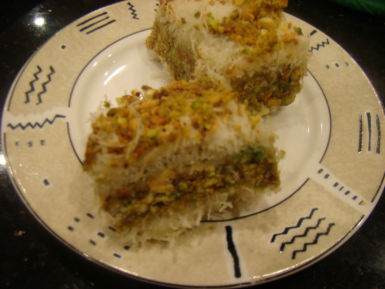 My Favorite Recipes Collection: Ballourie or Ballorieh Baklava