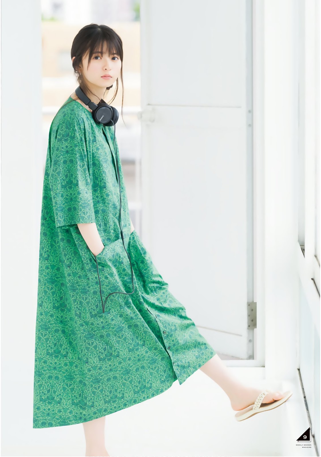 Saito Asuka 齋藤飛鳥, Shonen Magazine 2019 No.36-37 (少年マガジン 2019年36-37号) - Idol. gravureprincess .date