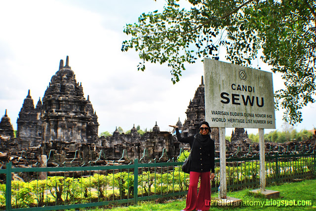 Traveller's Anatomy: Central-East Java: Sewu Temple