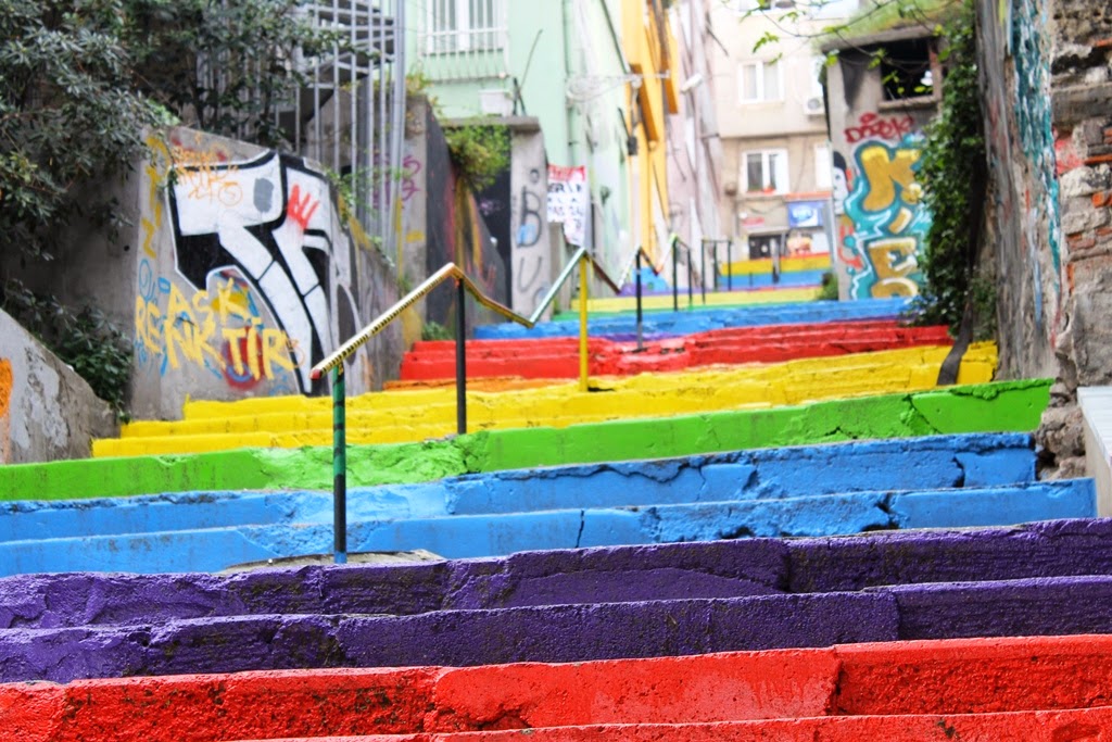 Buisson International: Istanbul, Turkey: The Area of Beyoğlu